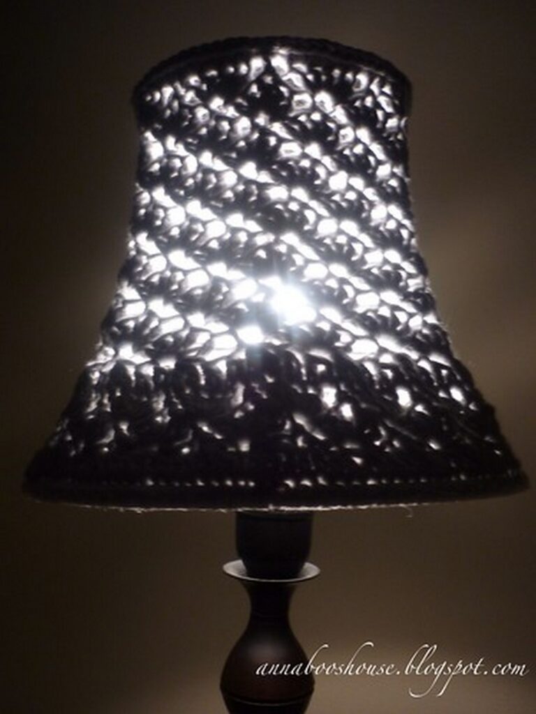 14 Free Crochet Lampshade Patterns For All Lamp Types - DIYsCraftsy
