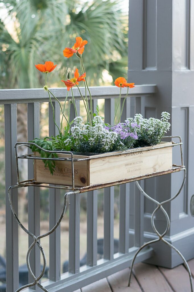 30 Best DIY Flower Box Ideas and Tutorials - DIYsCraftsy