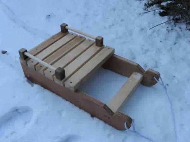25 Homemade DIY Sled Projects To Slide This Winter Season - DIYsCraftsy