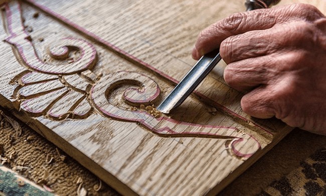 23 DIY Wood Carving Patterns (with Images) - DIYsCraftsy