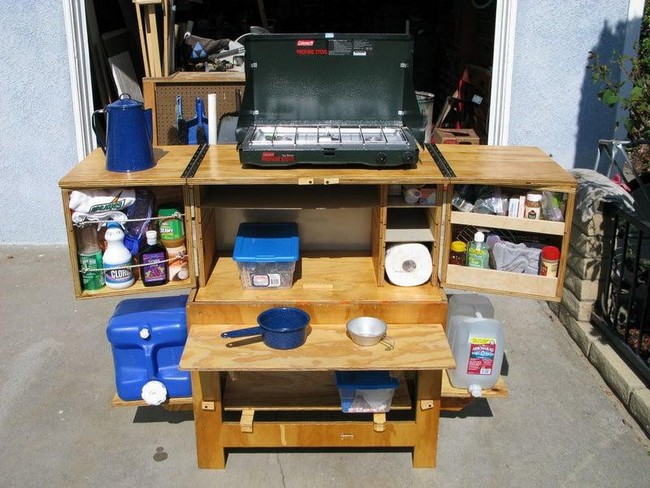30 DIY Camp Kitchen Ideas - DIYsCraftsy