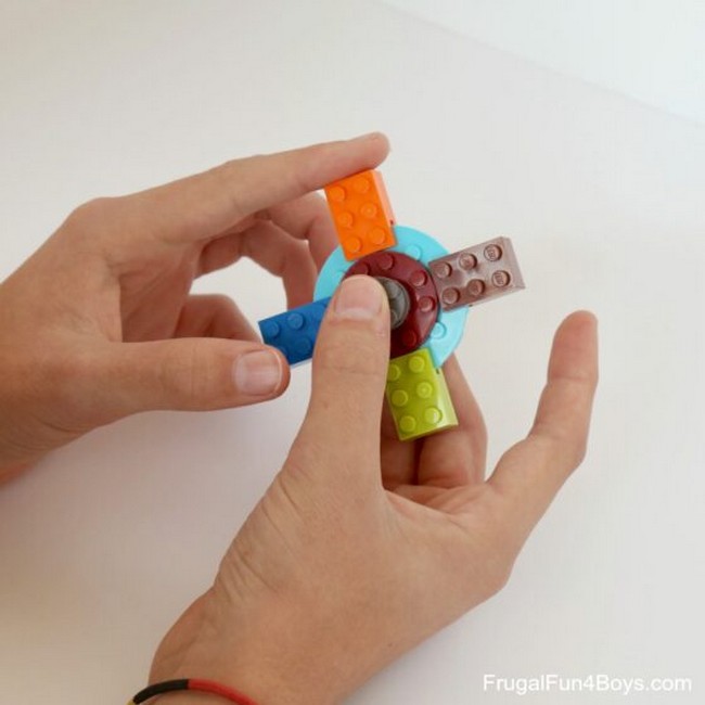 23 DIY Fidget Toys for Kids - DIYsCraftsy
