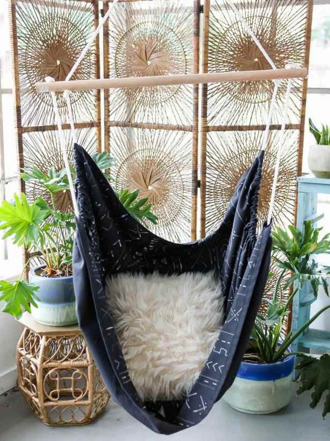 23 DIY Hammock Chair Ideas You Can Make Easily - DIYsCraftsy