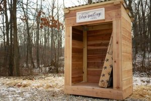 17 DIY Parcel Drop Box Plans - DIYsCraftsy