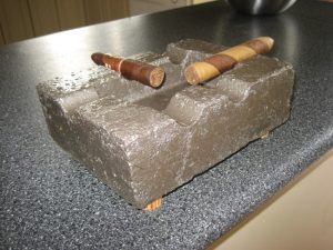 23 Creative DIY Ashtray Ideas For Outside - DIYsCraftsy