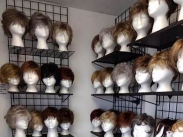 20 DIY Wig Stand Ideas For Storage - DIYsCraftsy