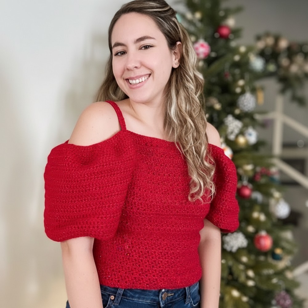 Chic Crochet Christmas Top Pattern For Cozy Winter Outfits - DIYsCraftsy