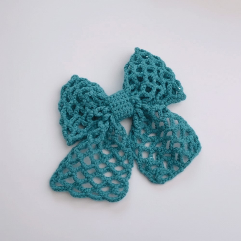 Creative & Cute Crochet Bow Pattern For Everyday Fun - DIYsCraftsy